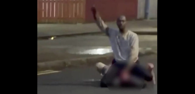 HORRIBLE BREAKING VIDEO – Somali Muslim tries to behead man in Belfast ...